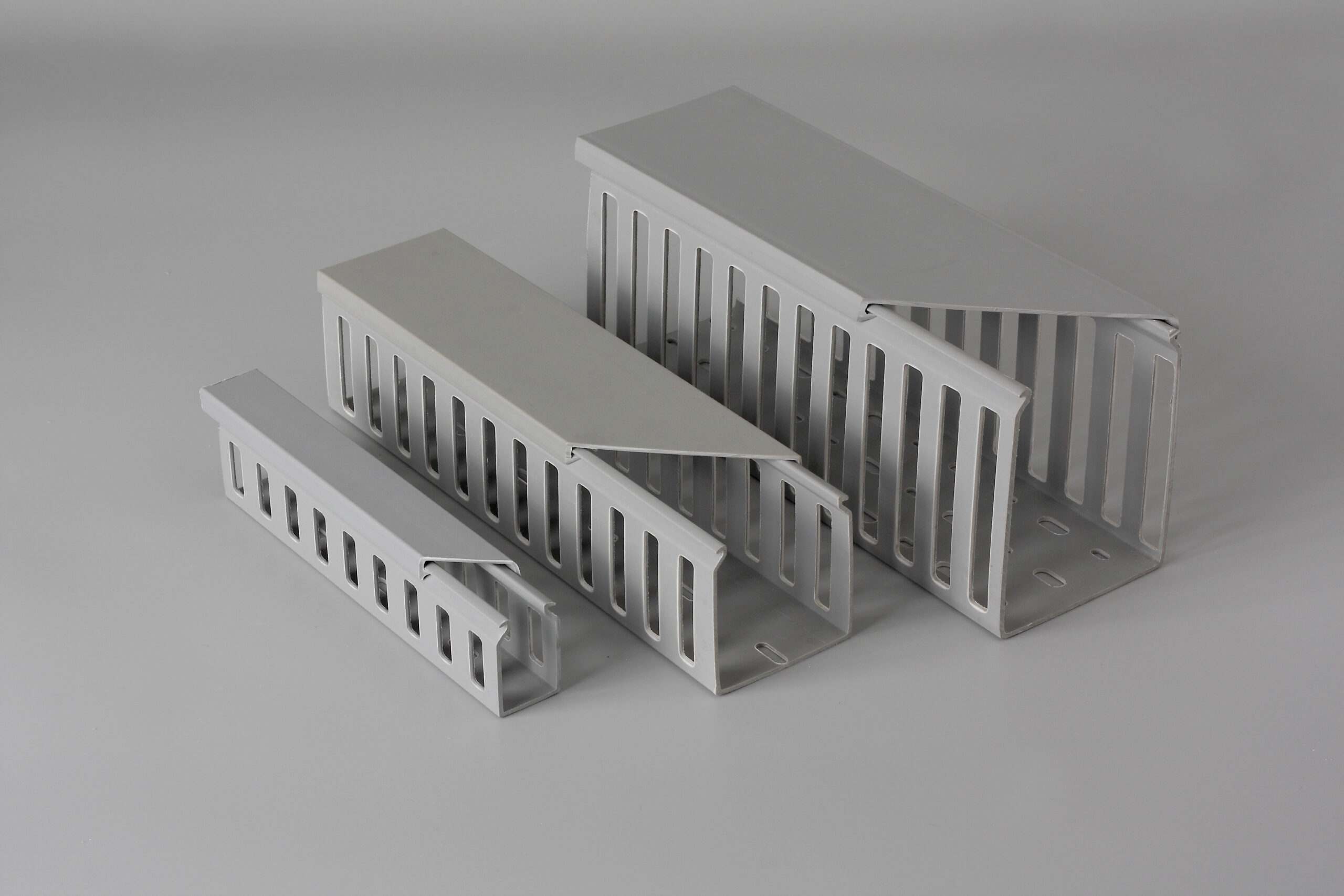 Slotted Trunking - Budgie